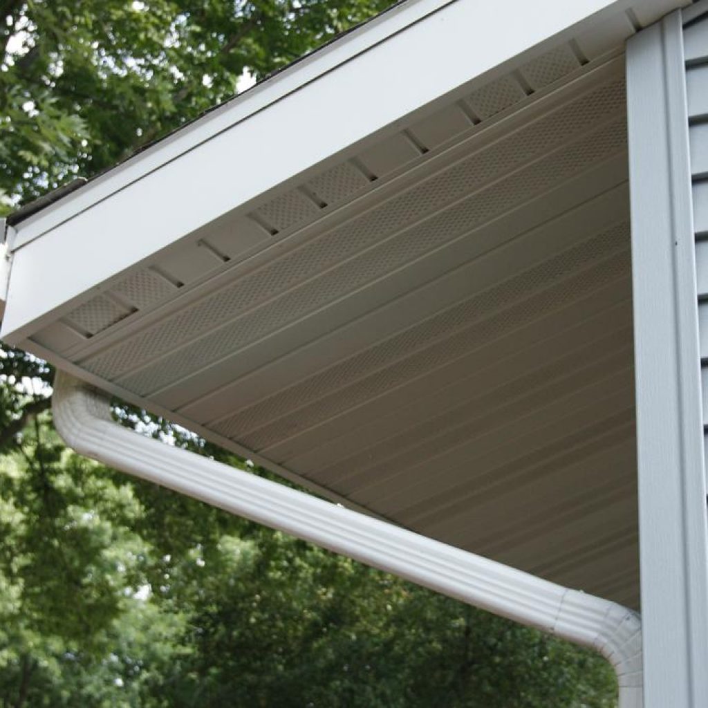 Seamless Gutter & Gutter Protection | Waunakee Remodeling | Madison WI