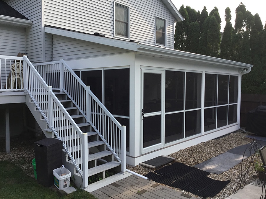 AZEK® Deck & Screen Room - Waunakee Remodeling, Inc.